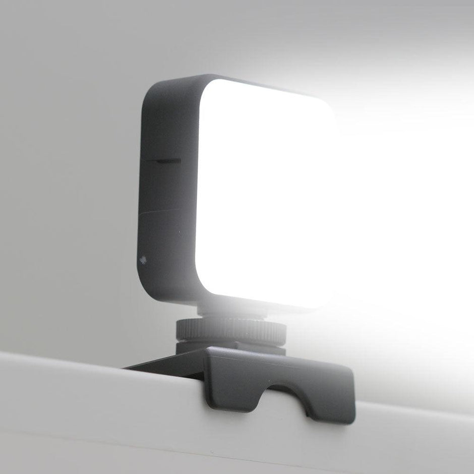 Pro Light Panel – iContact Camera